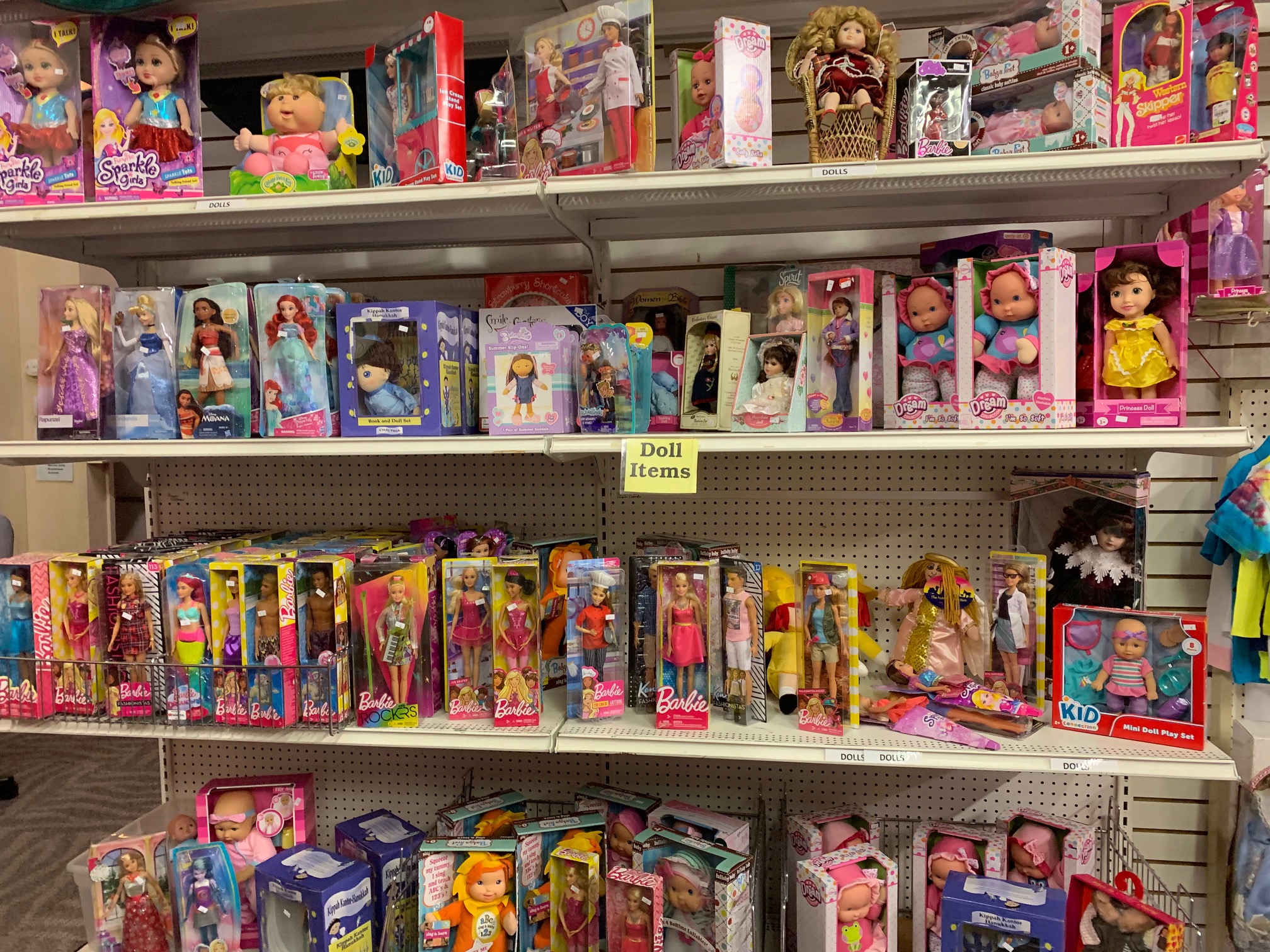 Holiday Toy Distribution – Christmas Unlimited